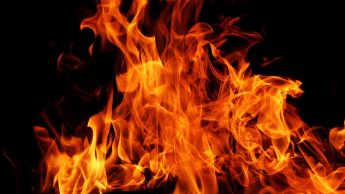 Eigentlich brennt die Hütte